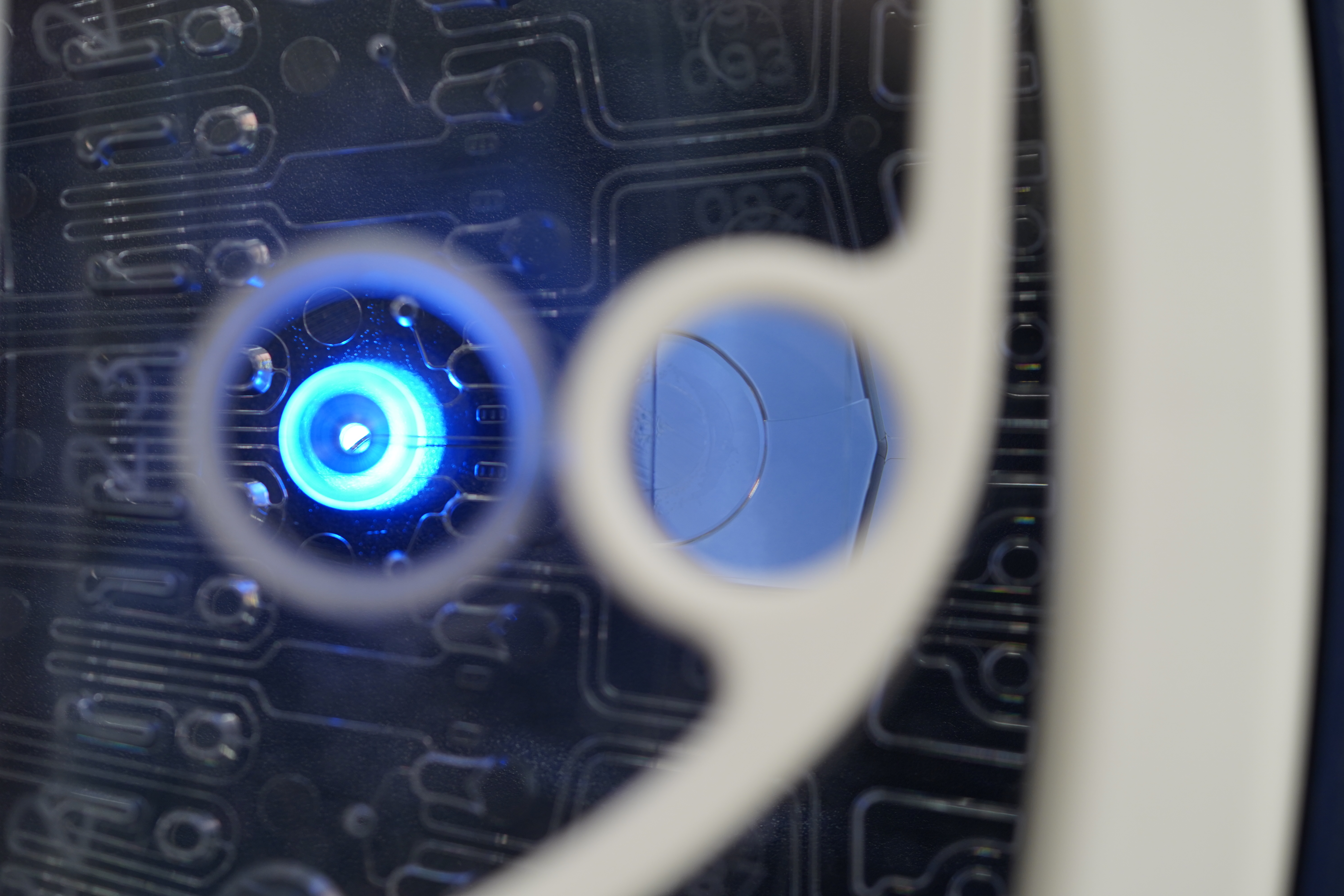 What Is A Microfluidics Device And How Does It Work Veolia